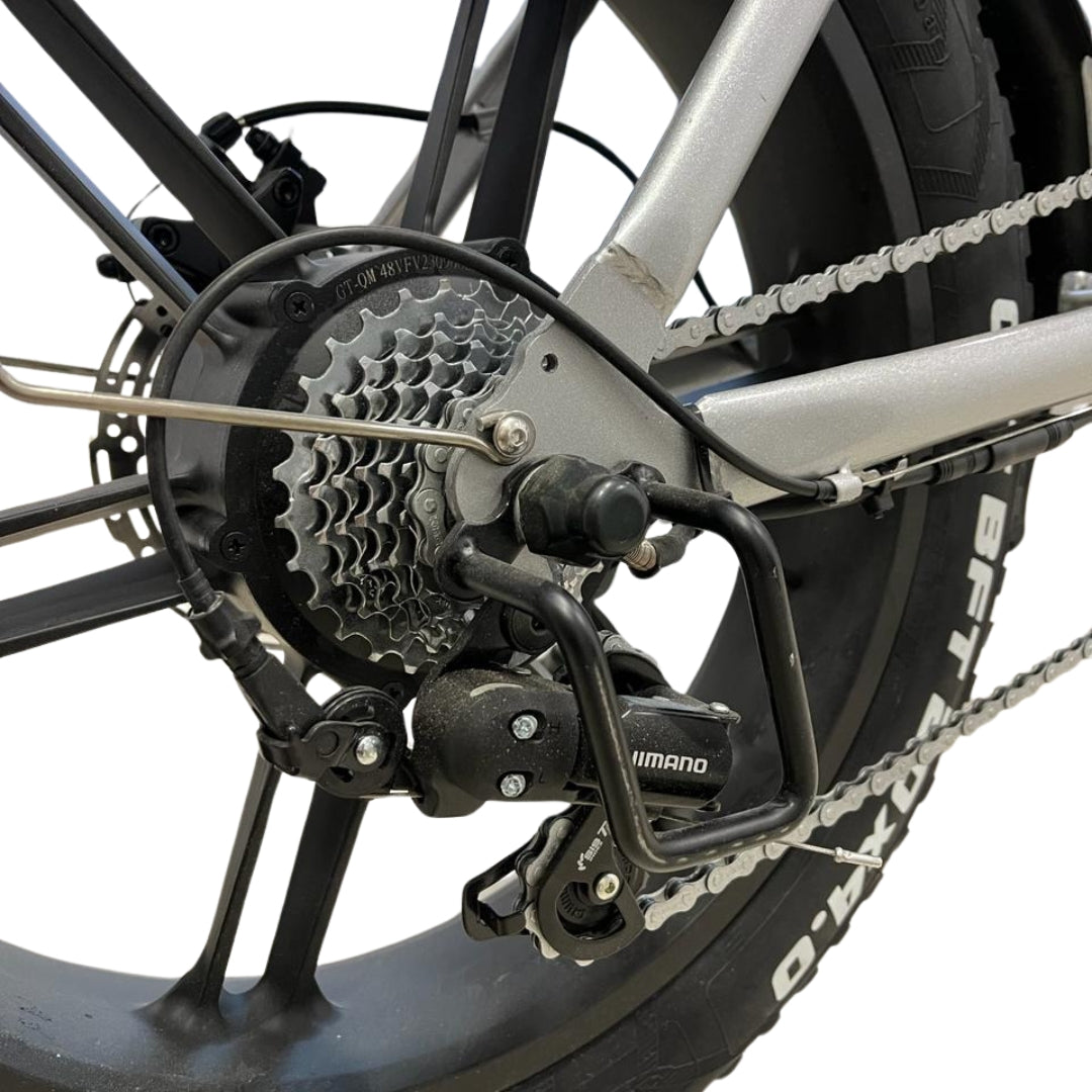 Bicicleta Elétrica Inow V9+ 750W com Freio Traseiro Hidráulico 48V